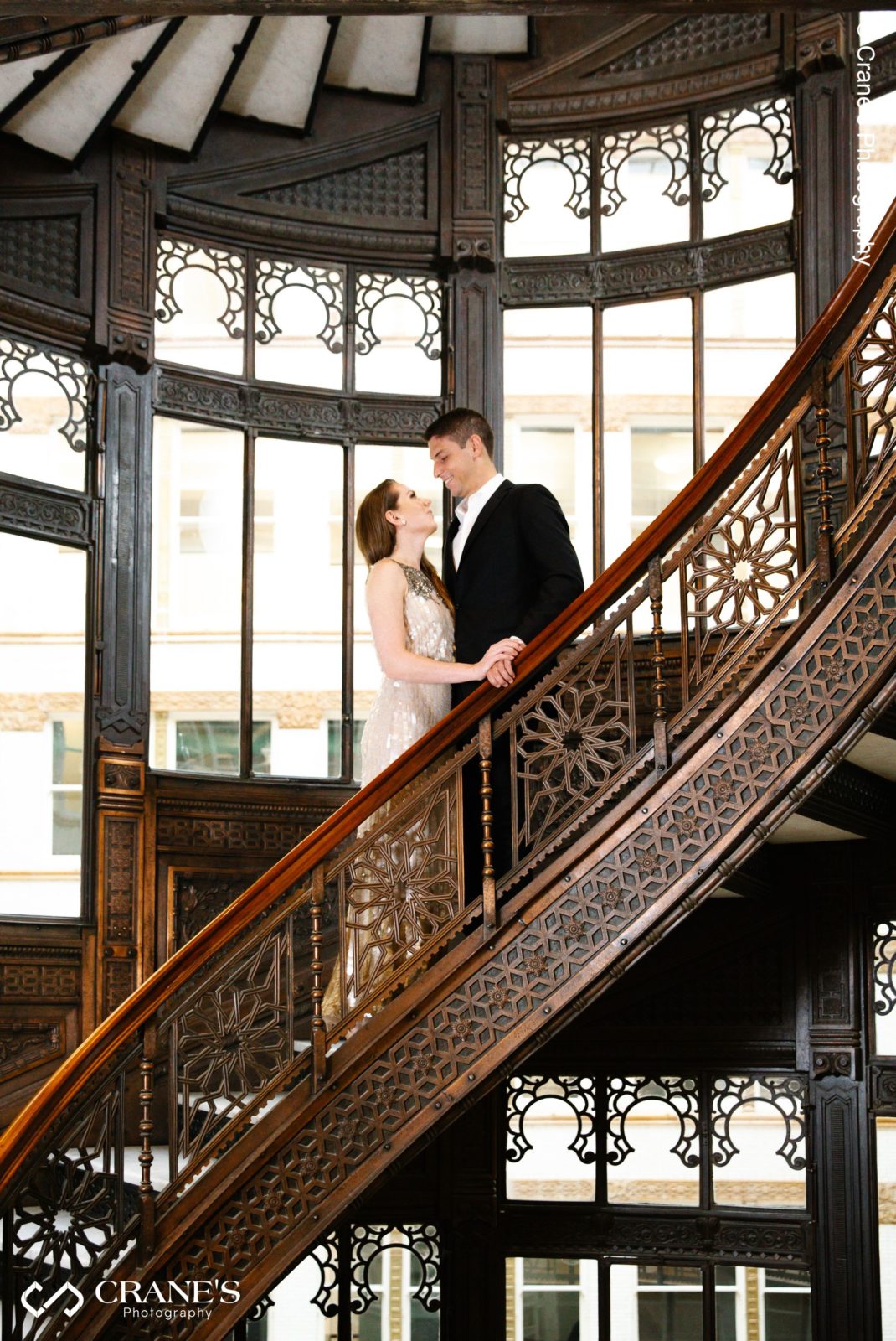Engagement session at The Rookery in Chicago | A Historic Masterpiece